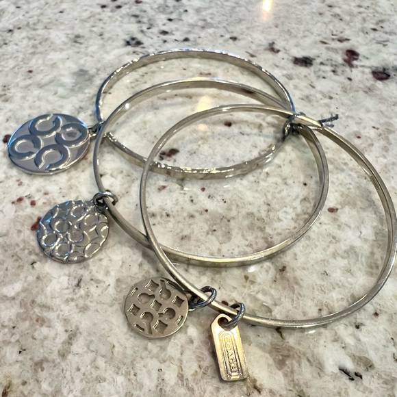 Coach | Jewelry | Coach Like New Bangle Bracelet | Poshmark